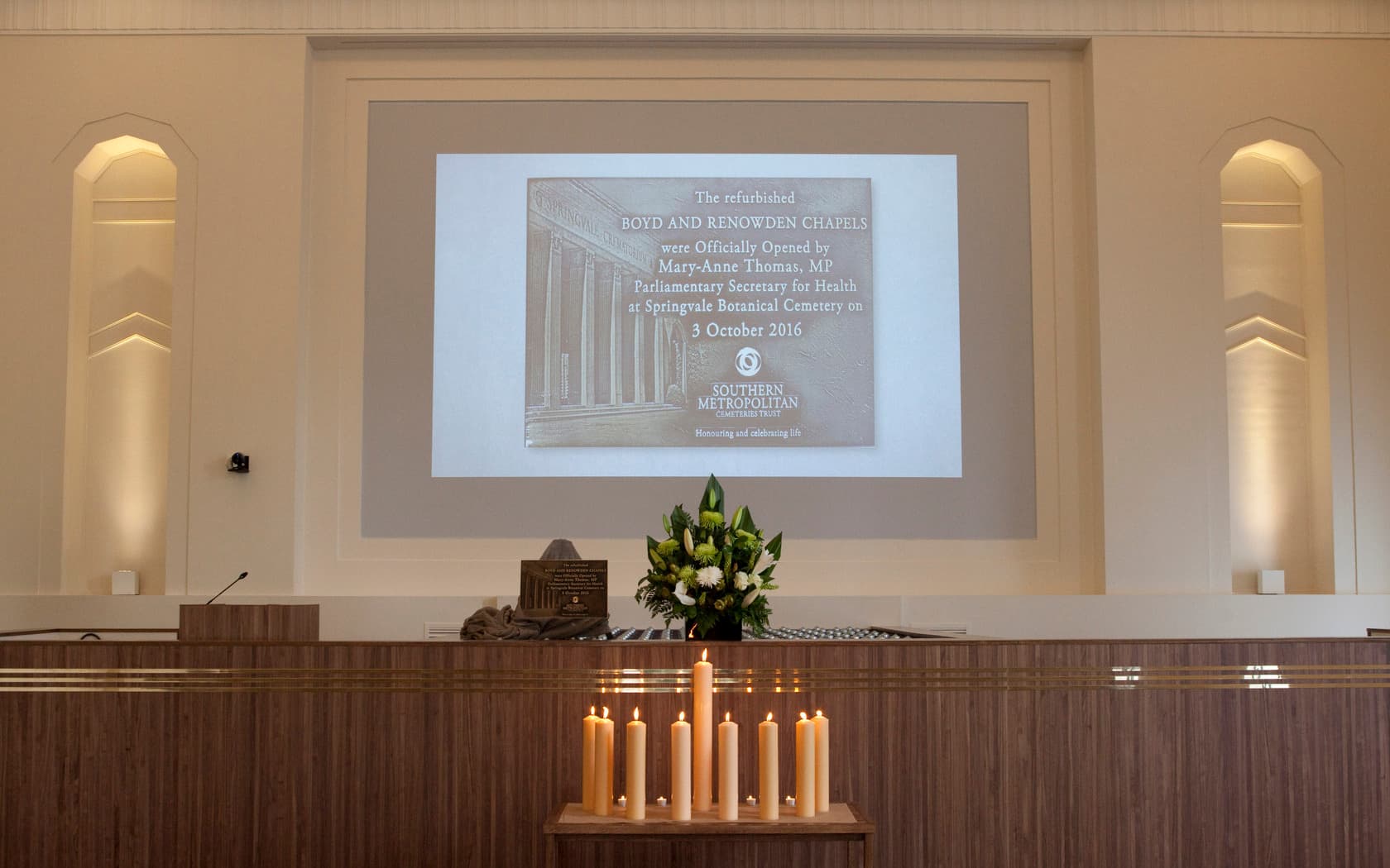 The Boyd Chapel ∣ Springvale Botanical Cemetery | SMCT